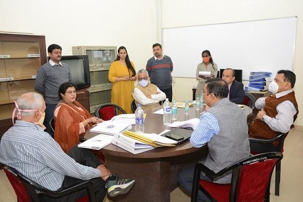 Login Virtual Tour Life @ Campus Contact Us