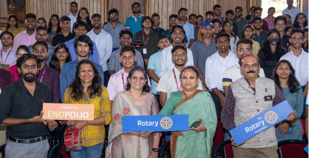 MITCOM student and faculty achievements - MIT College of Management ...